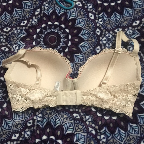Victoria's Secret | Intimates & Sleepwear | Victorias Secret 32dd ...